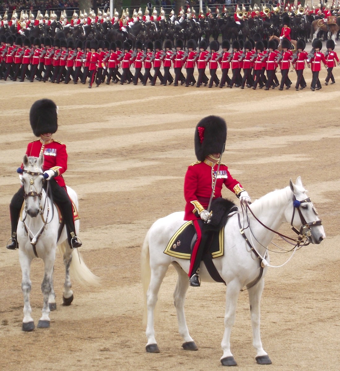 Guardsmen In A Row, Part I: On Parade – Hear The Boat Sing