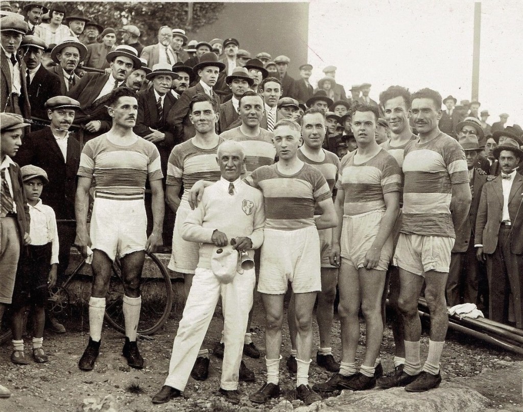 Don’t Smile For The Camera: Some Old Crew Pictures – Hear The Boat Sing