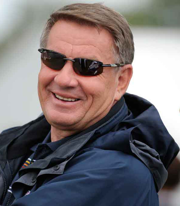 Sir David Hangs up his Oar – Hear The Boat Sing