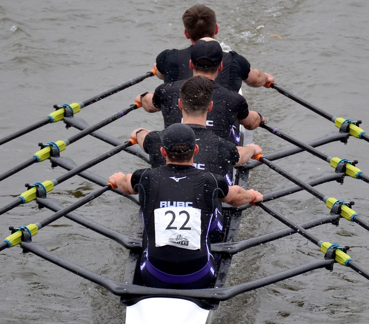 Fast Fours – Hear The Boat Sing