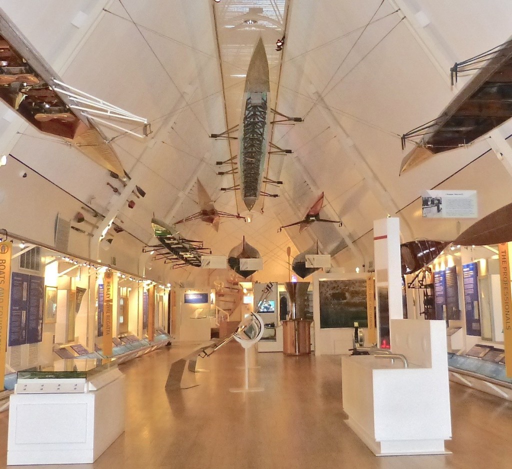 The Elliptical Orbiter – Hear The Boat Sing