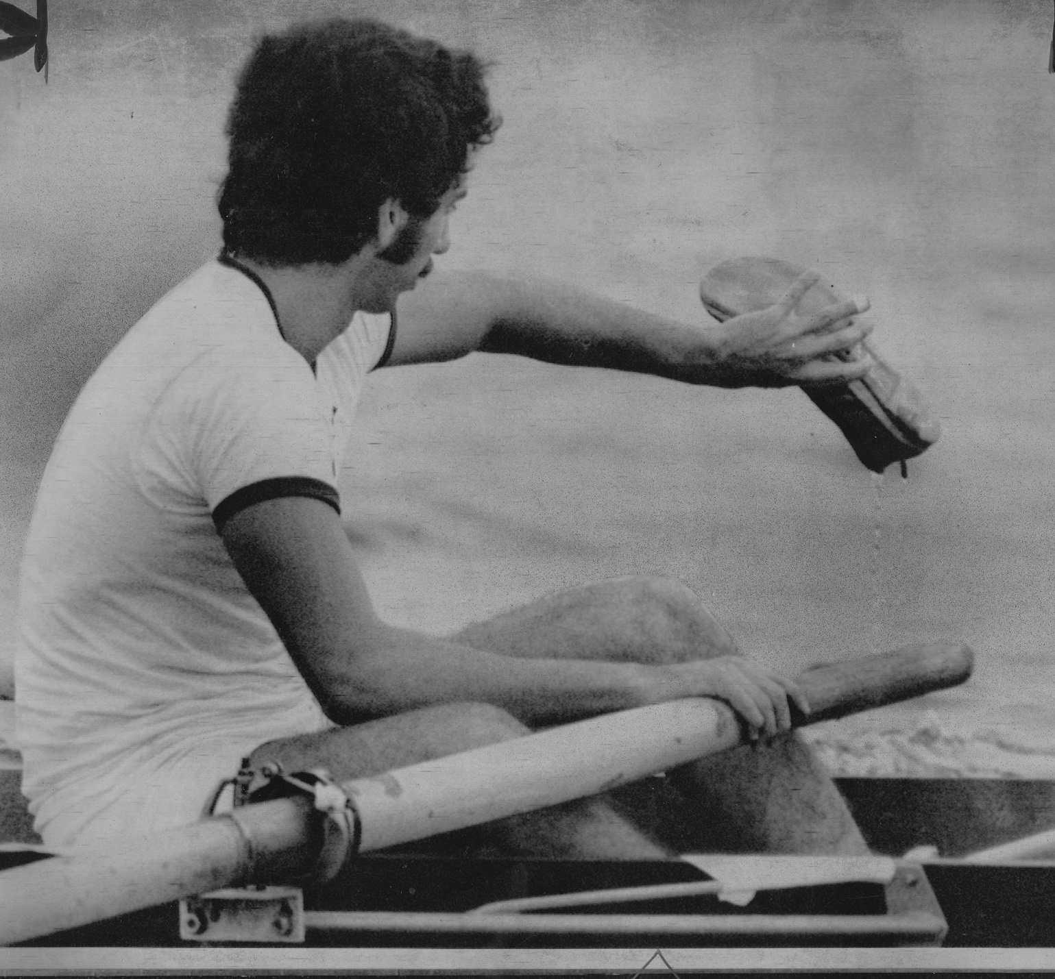 The Other Parts of Rowing (TOPOR) IV – Aquatic Mishaps – Hear The Boat Sing