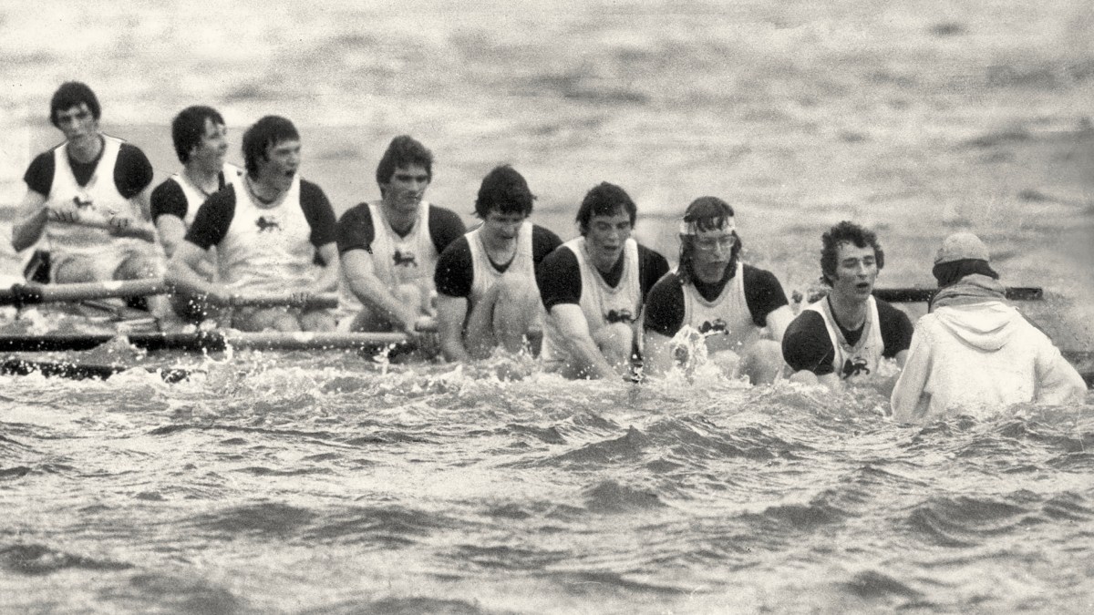 Eamonn McCabe: Three Lives Through The Lens – Hear The Boat Sing