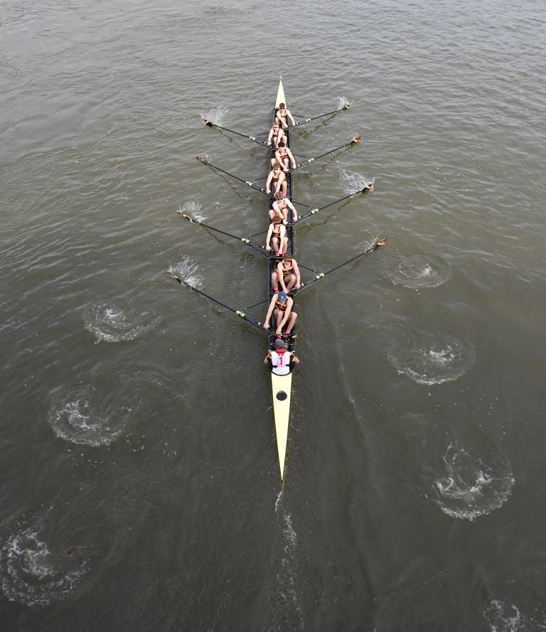 The Schools’ Head: A Lesson In Rowing – Hear The Boat Sing