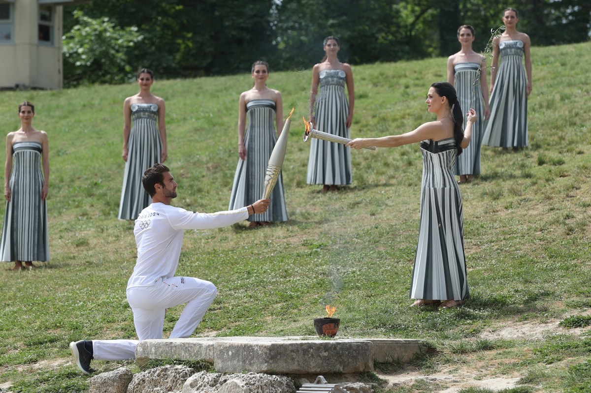 Greek Fire – Hear The Boat Sing