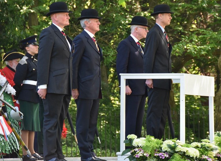 The Dragon Slayers of Hyde Park, Part III of III: The Memorial Service ...