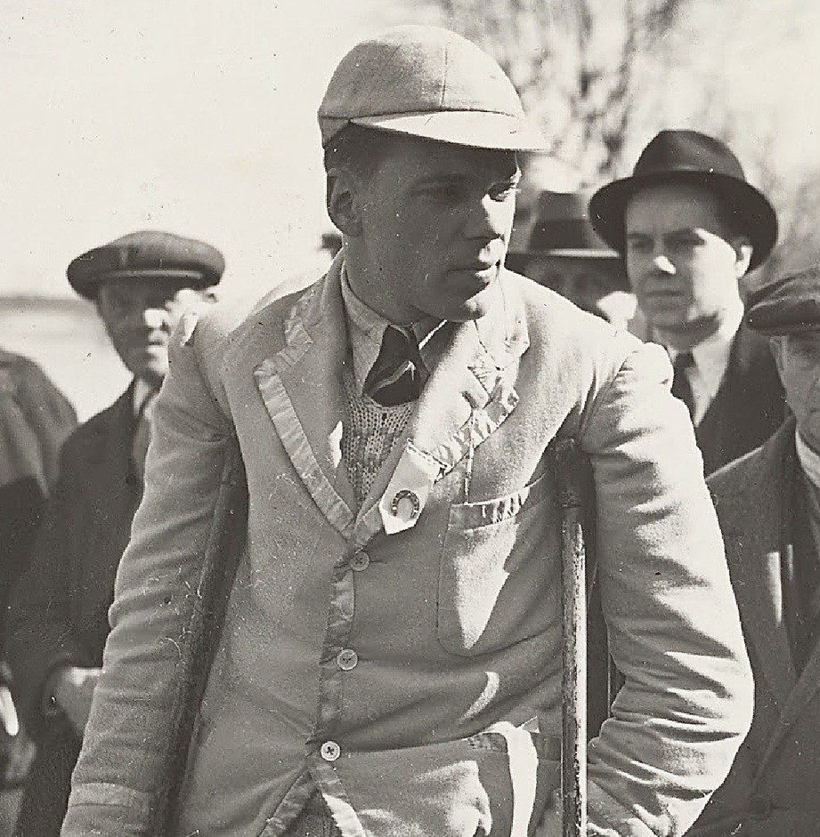 Tommy Hunter: A Life Well-Steered – Hear The Boat Sing